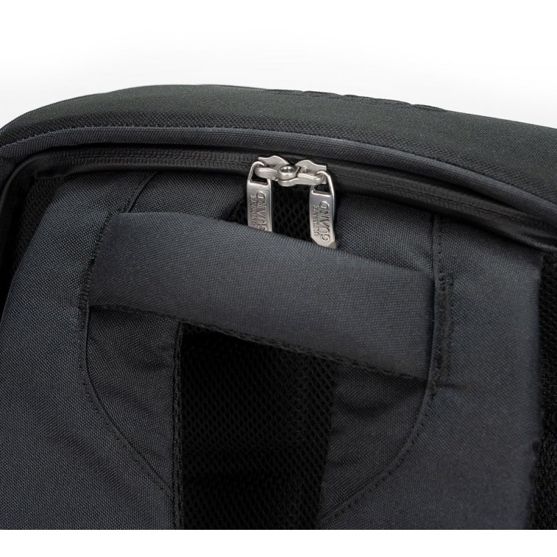 Ultimate Guard 2020 Exclusive - Ammonite Anti-Theft Backpack